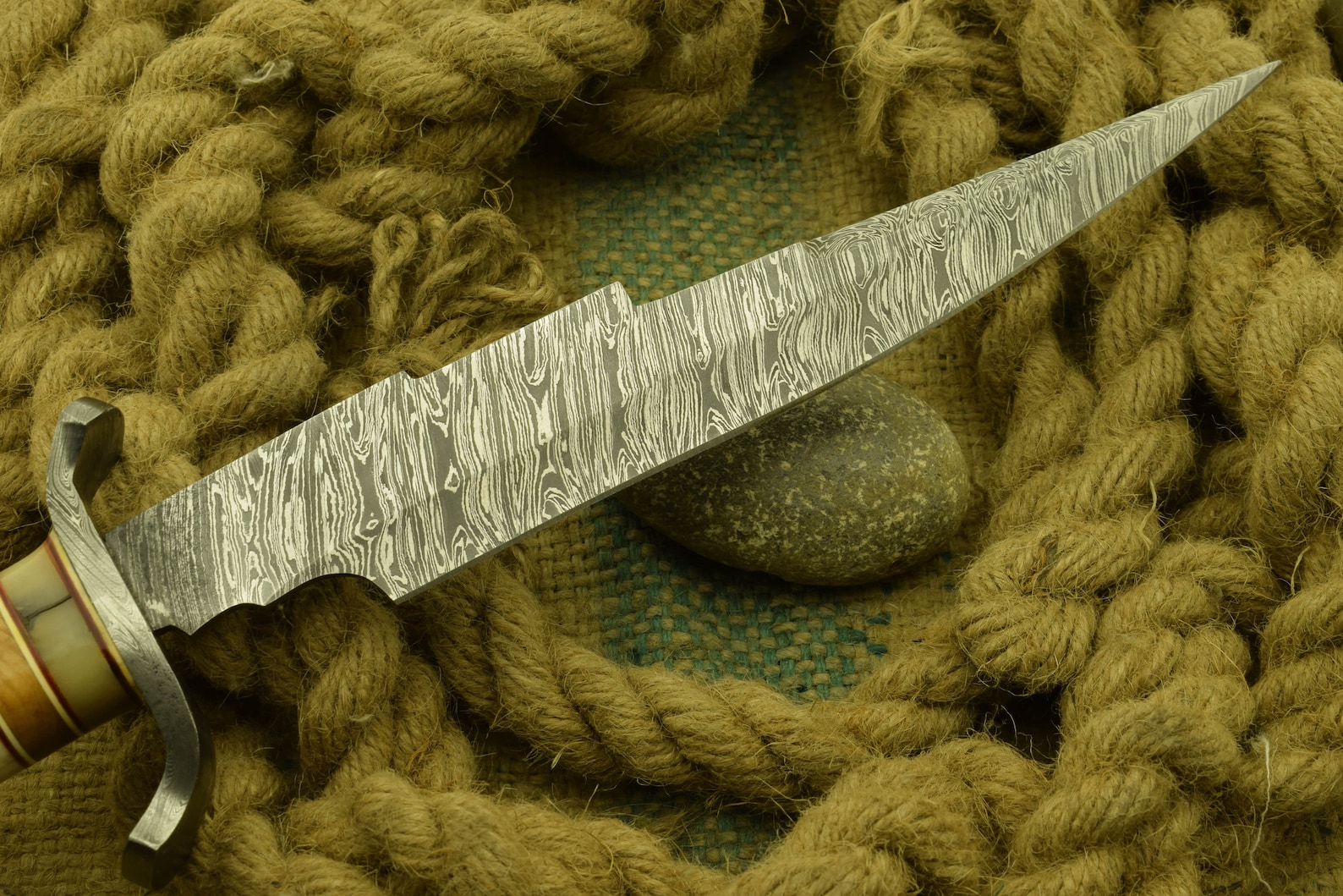 14" Bone Handle - Hidden Tang - Hunting Knife - FI 1028 - Etsy