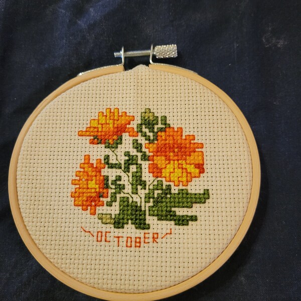 Birth Month Flower Cross Stitch Pattern - Etsy