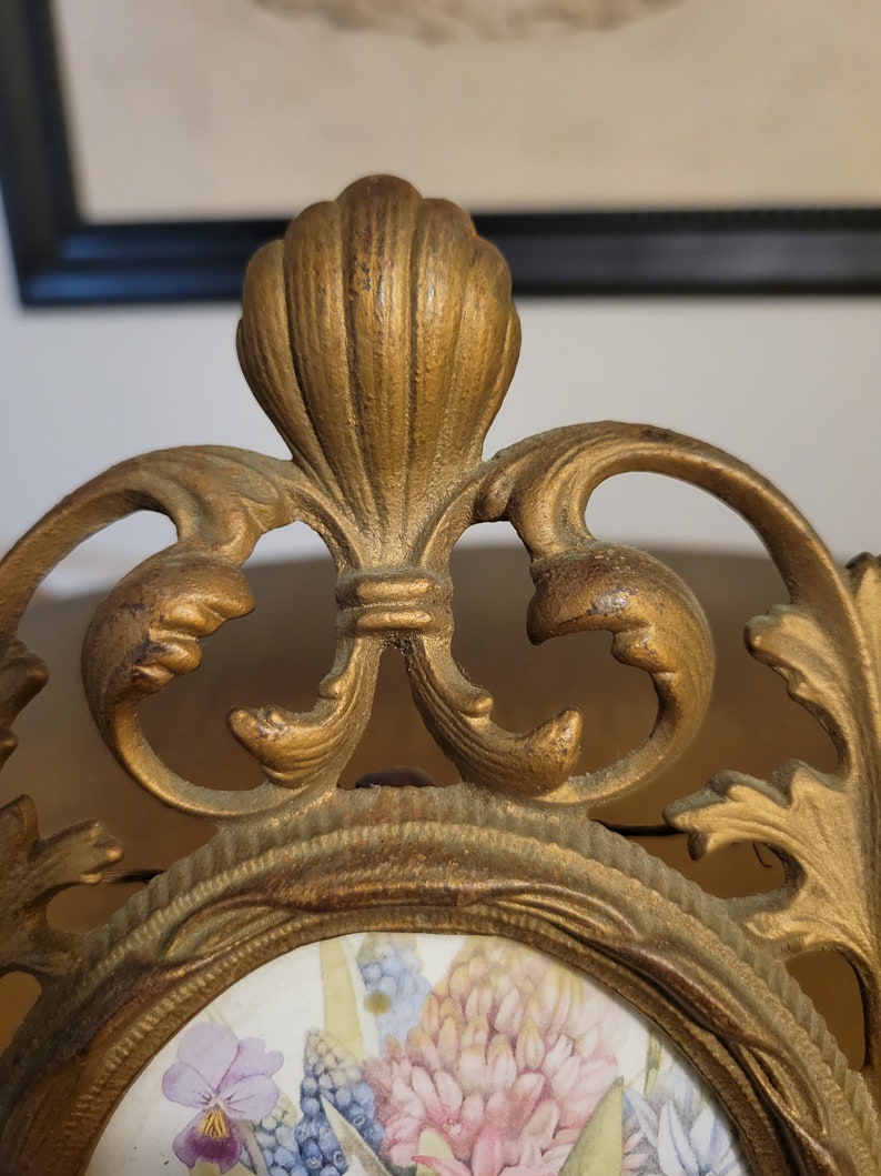 Hanging Antique Oval Frame, Decorative Brass Bronze Photo Frame, Art ...