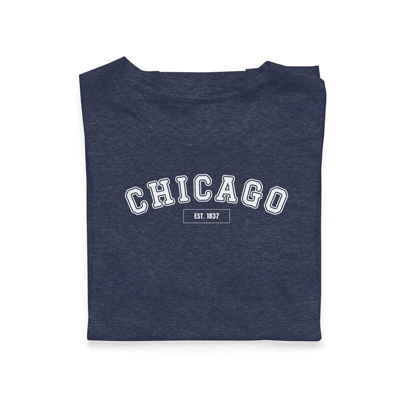 Chicago T-shirt, Chicago Lover Shirt, Chicago Gifts, Chicago Souvenir ...