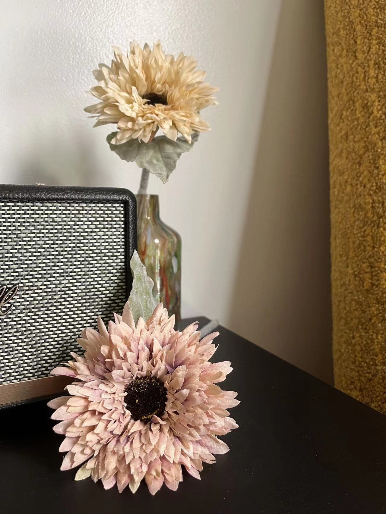 Gerbera Jamesonii Barberton Daisy Single Flower, Multi-color Relistic ...