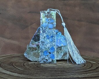 Pressed Flower Bookmark Blue Hydrangea Flowers Pressed Wildflowers ...
