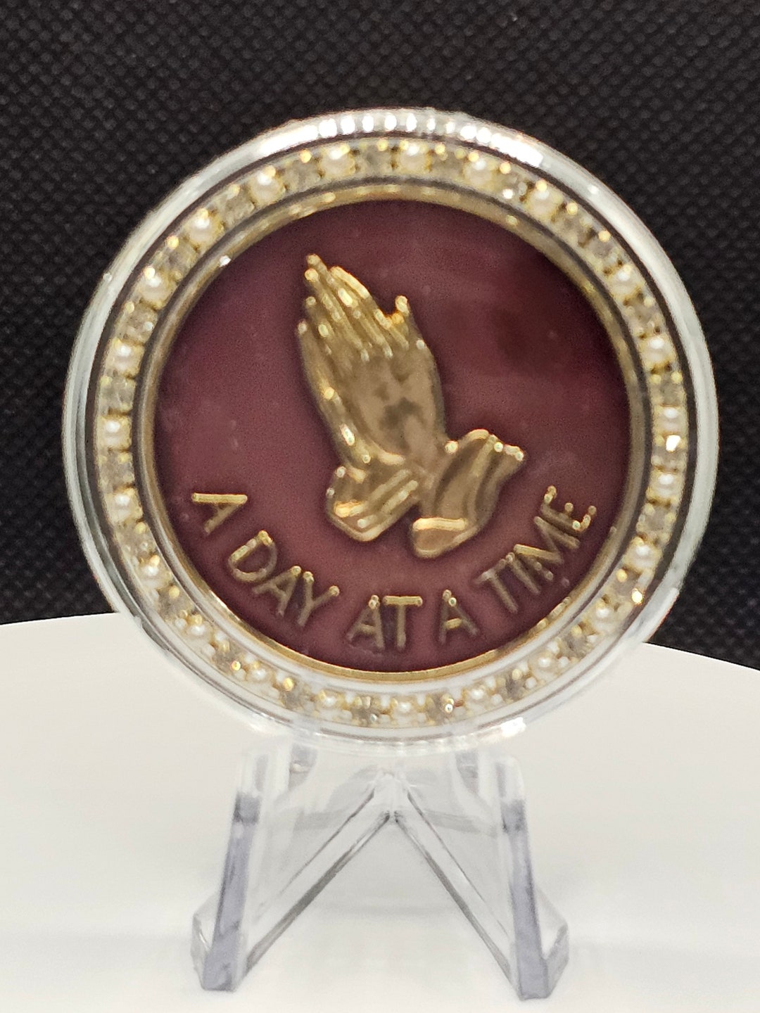 Inspirational Token Alcoholics Anonymous With Decorated Capsule and ...