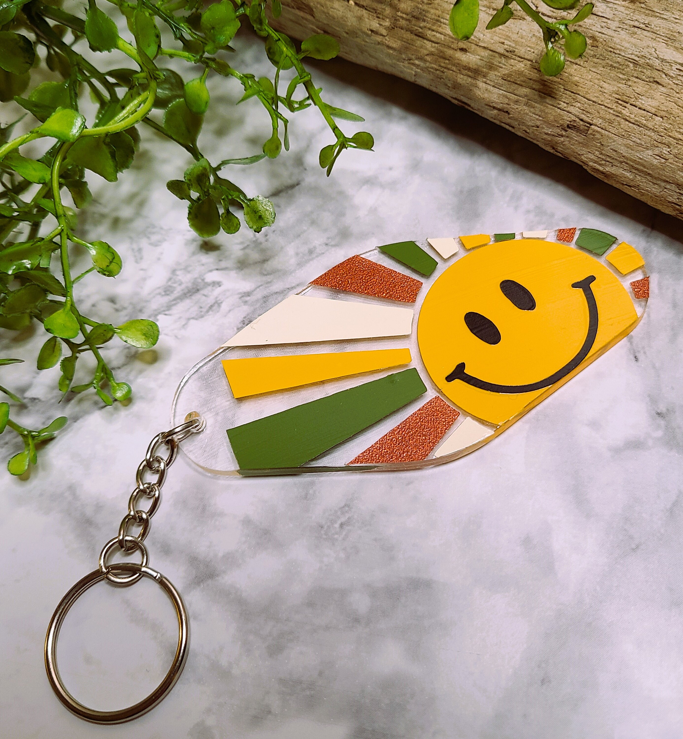 Retro Smiley Hotel Style Keychain - Etsy