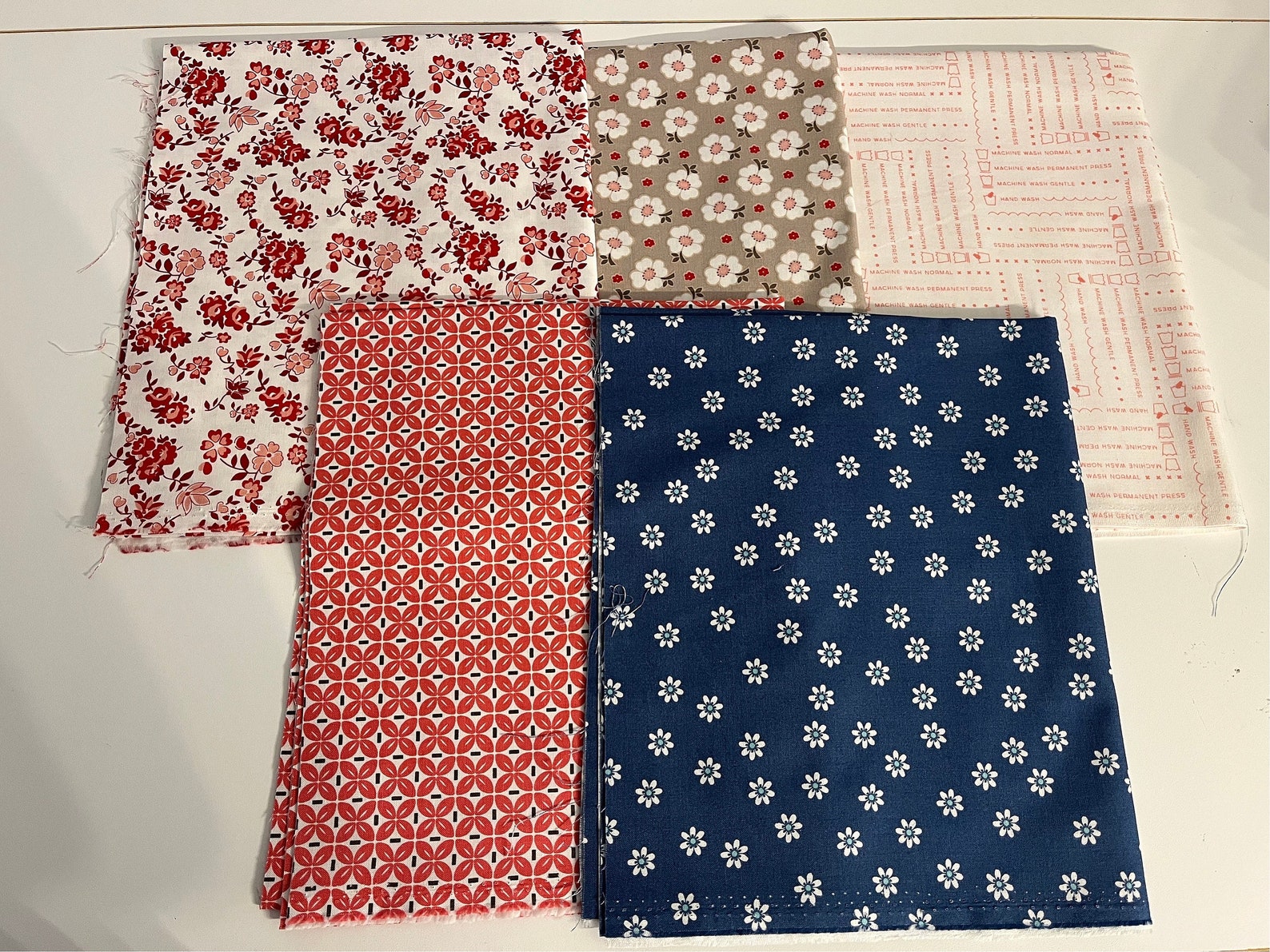 Lori Holt Red, White, and Blue 5 Piece 1/2 Yard Bundle - Etsy