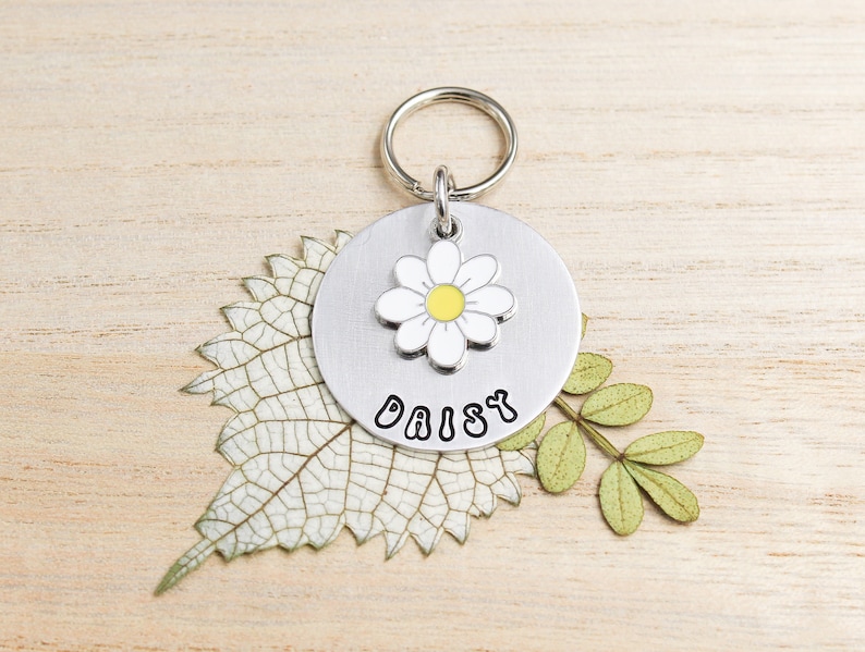 Daisy Pet ID Tag, Daisy Flower Dog Name Tag, Floral Cat Tags, Boho Dog ...