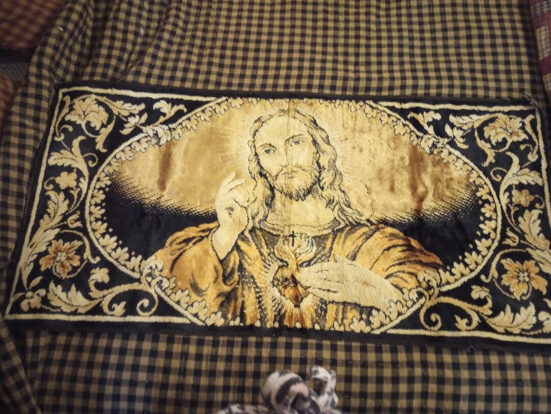 Vintage Wall Tapestry of Jesus - Etsy
