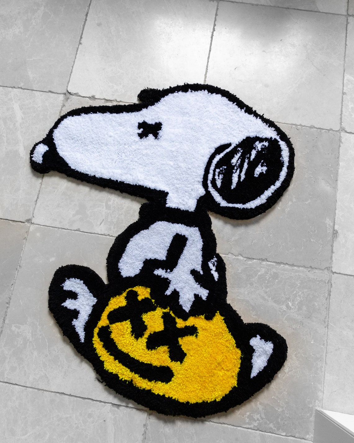 Snoopy Rug Handmade Tufted Acrylic Yarn Custom Tufted Rug Custom Rug ...