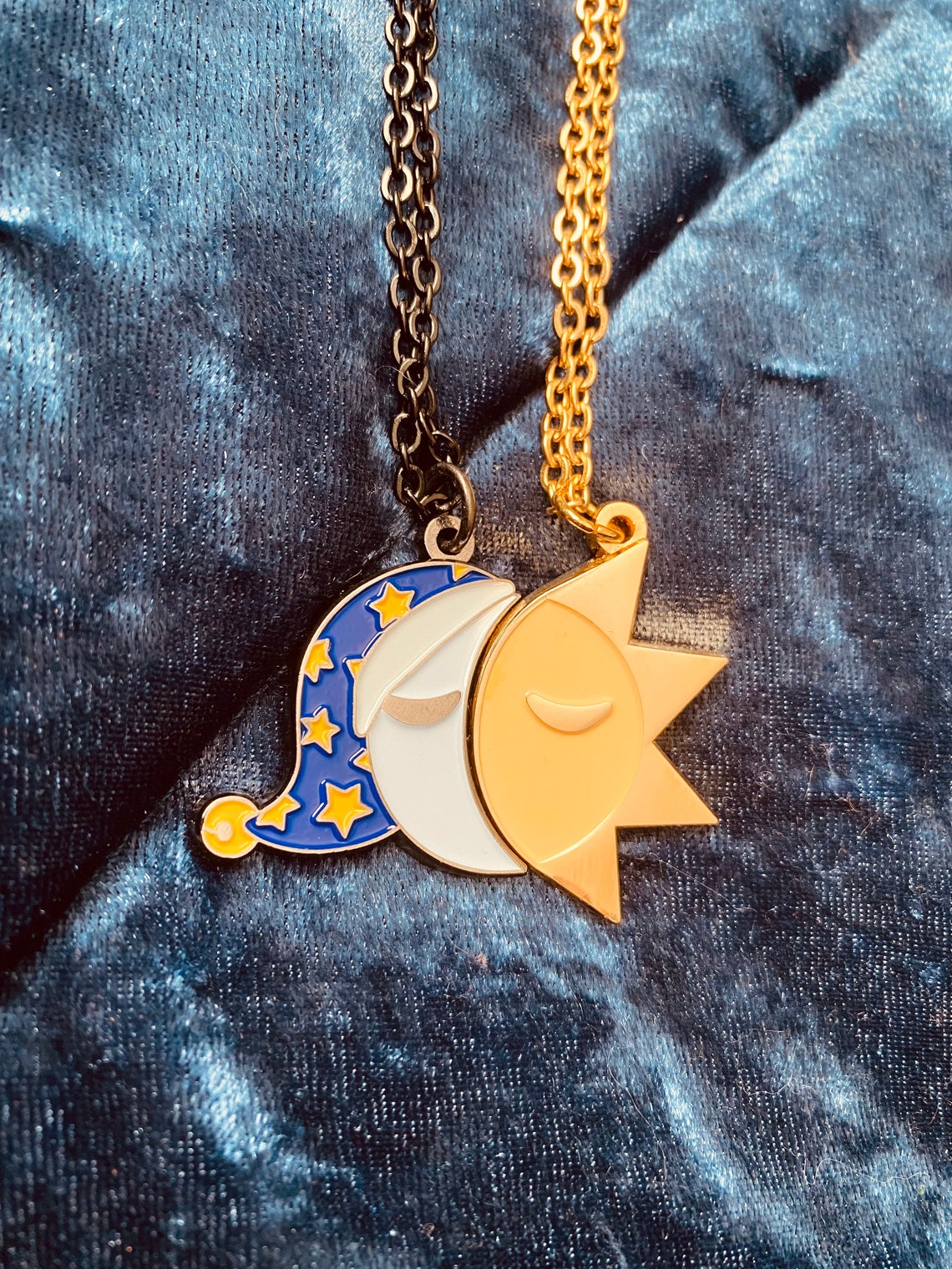 Sun and Moon Friendship Necklace - Etsy UK