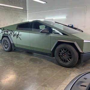 Cybertruck Tailgate Graffiti Logo Vinyl Decal Sticker Any Size - Etsy