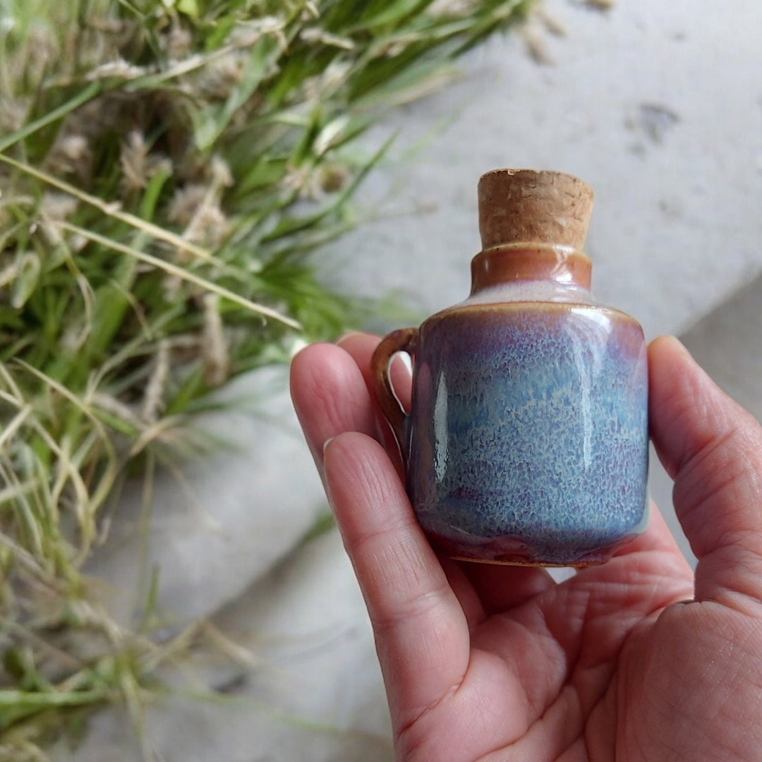 Tiny Ceramic Bottles 6-8 Cm Apothecary Bottle With Cork Miniature Jars ...