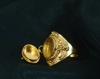 Secret Compartment Ring | Etsy