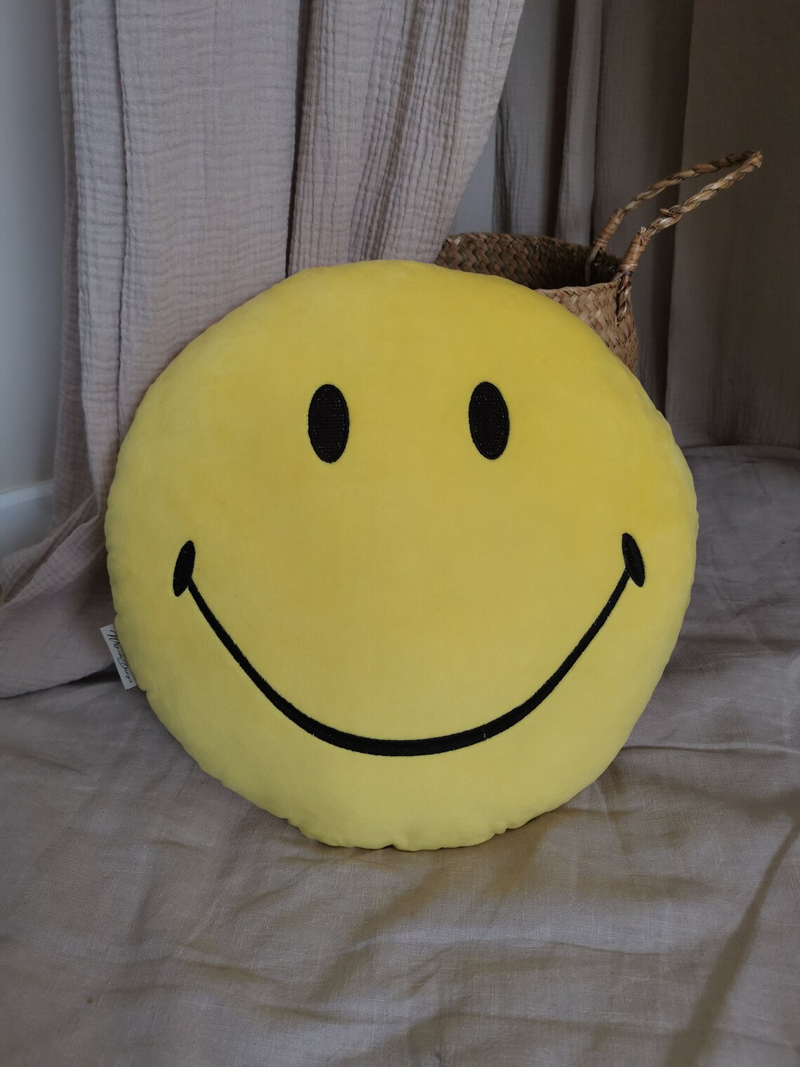Smile Pillow, Yellow Happy Face, Cute Soft Decor, 90s Vibe, Kids Room ...
