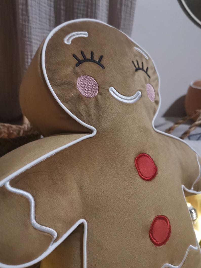 Christmas Gingerbread Girl, Caramel Cookie Shop Decor, Velvet ...