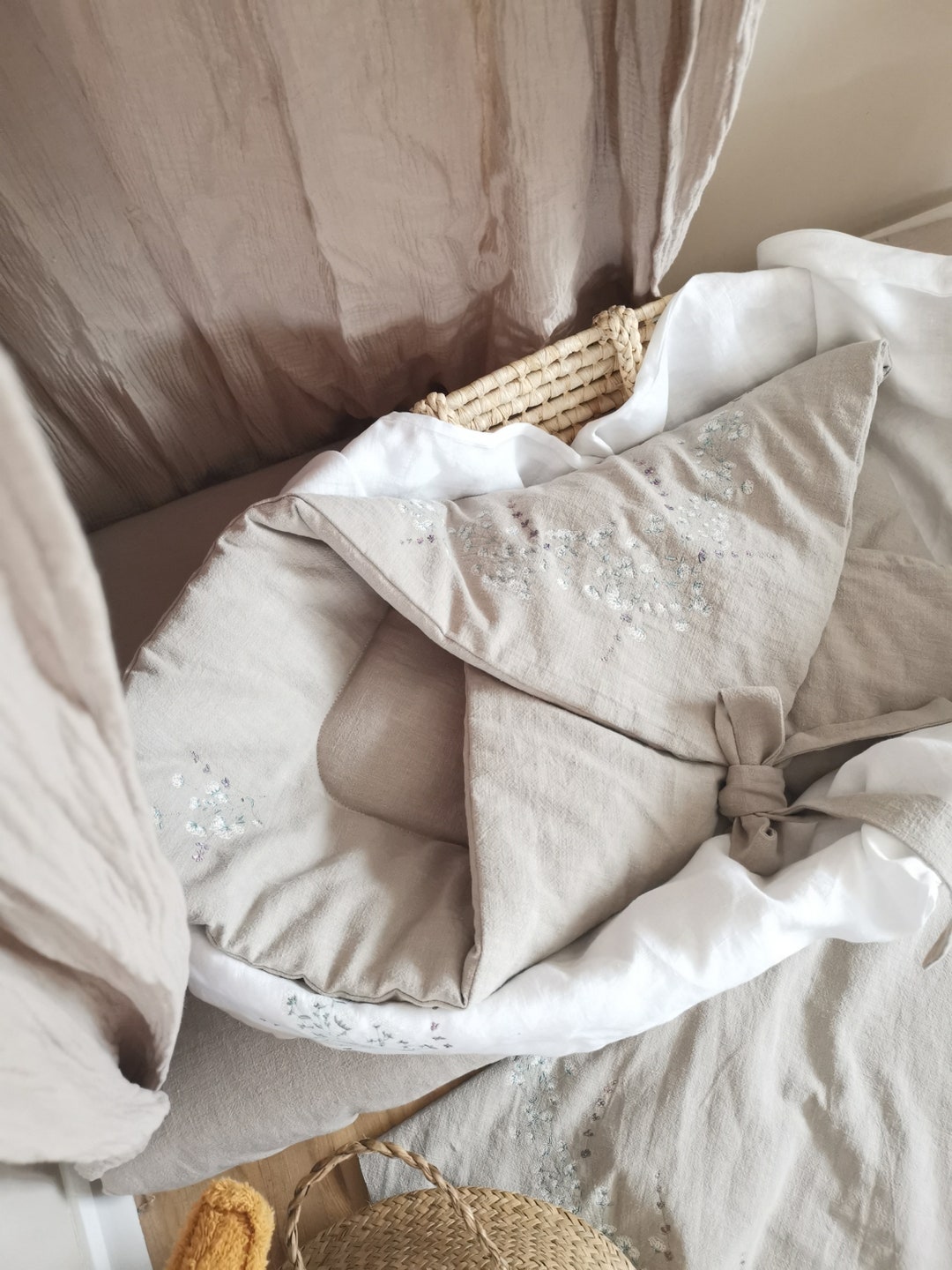 Beautiful 100% Linen Swaddle With Embroidery Gypsophila and Lavender ...