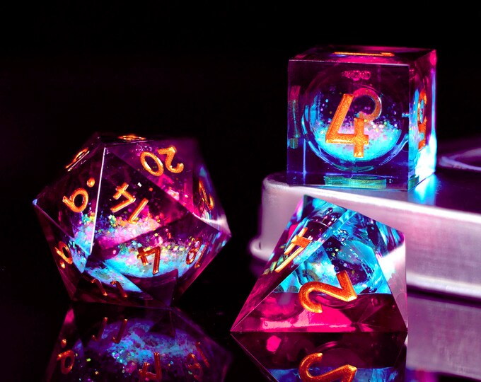 New Arrivals Red Blue Liquid core dice set for RPG ,D20 dice set for ...