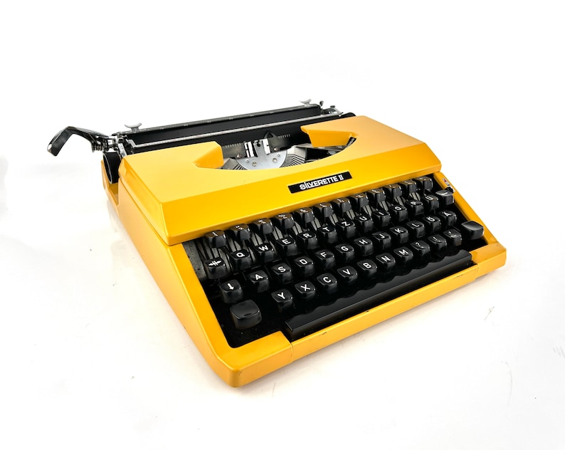 Vintage Typewriter - Silverette II - Etsy