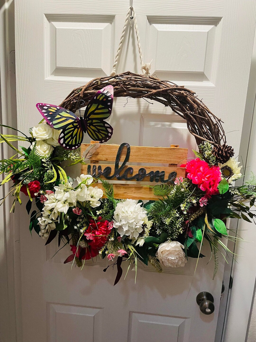 Texas-sized welcome Wreath - Etsy