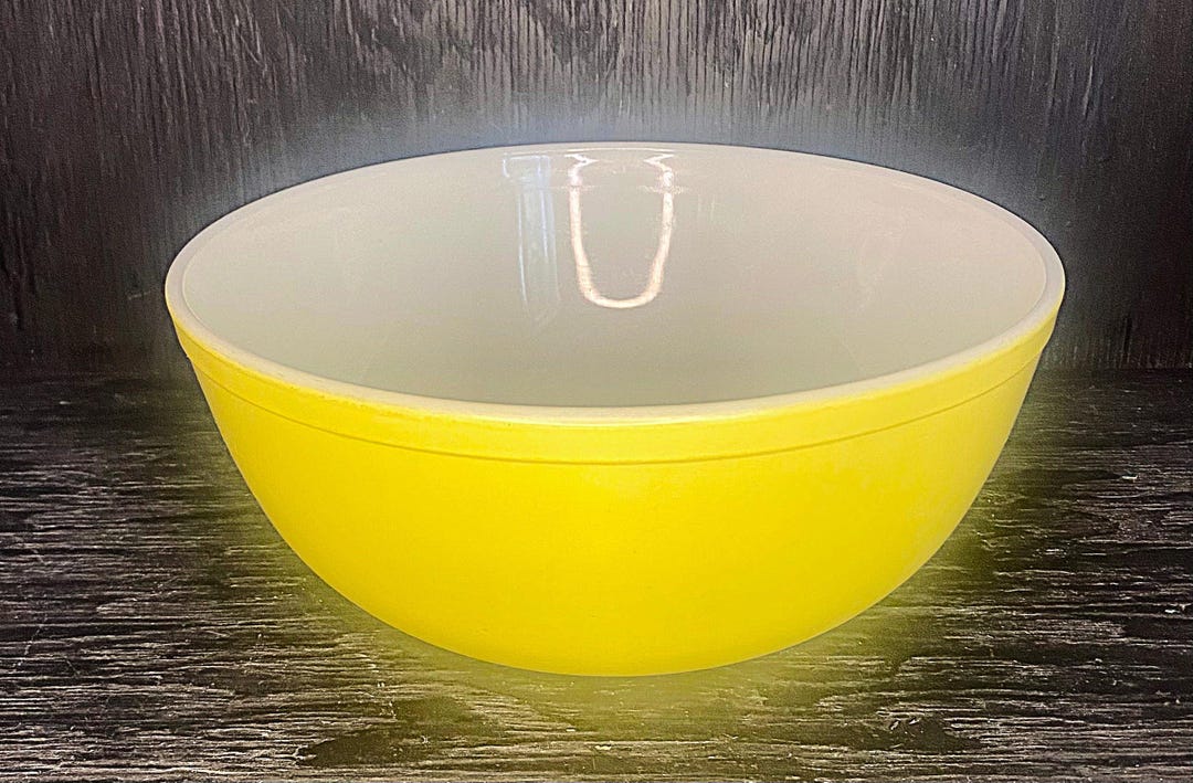 Yellow Pyrex 4 Quart Mixing Bowl 404 - Etsy