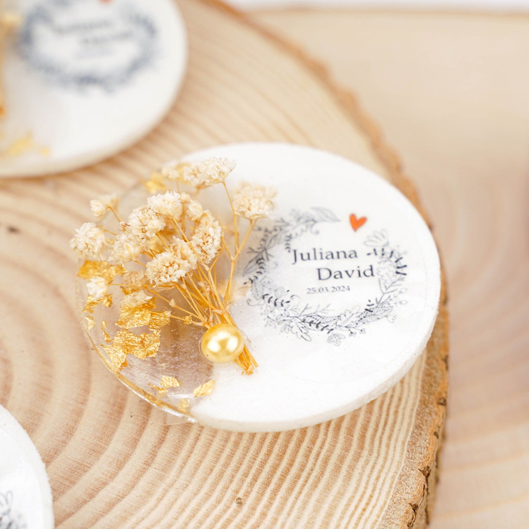 Personalized Epoxy Wedding Favor , Wedding Epoxy Favors for Guest in ...