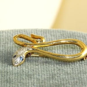 9K Snake Brooch With Sapphire Eyes and Diamond Scales - Etsy