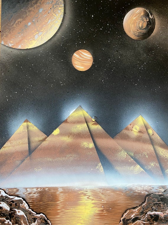 Pyramids On Other Planets