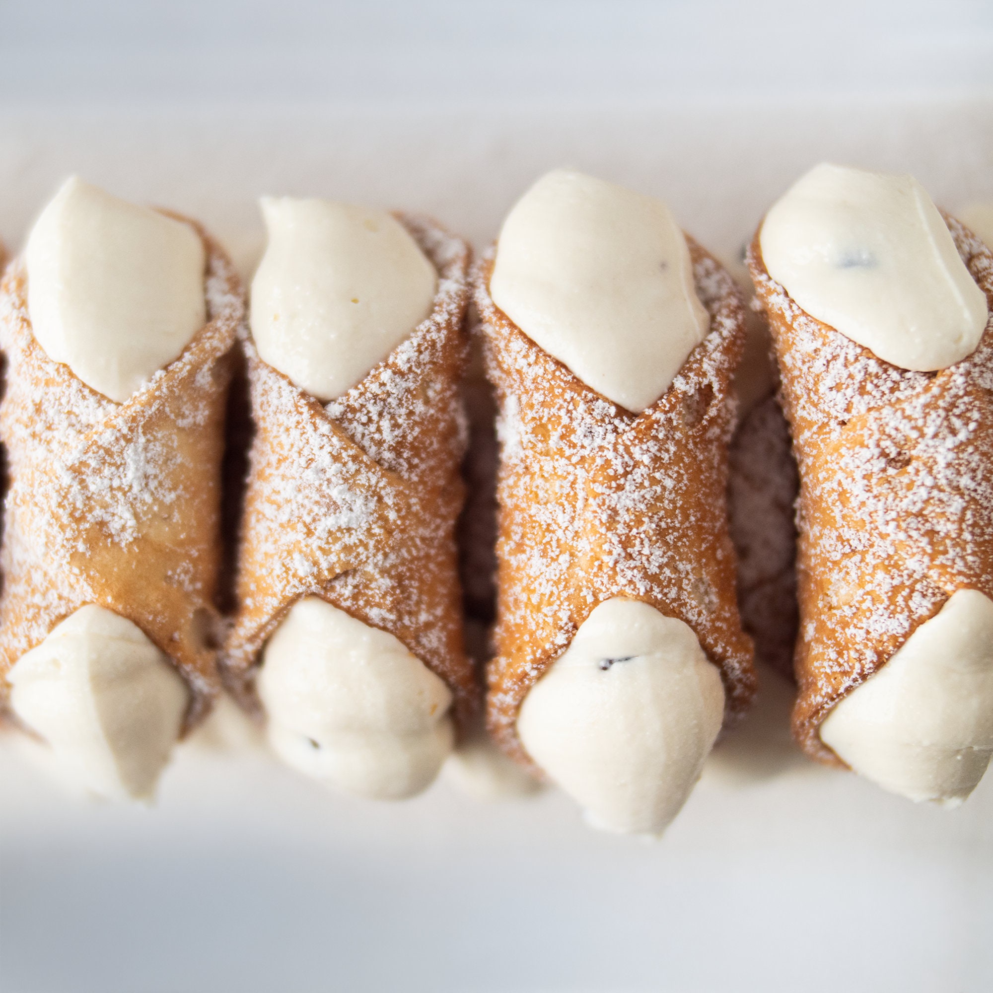 Mini Cannoli Kit Carlo's Bakery - Etsy