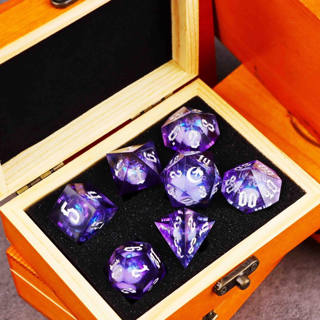 Purple Fish Liquid Core Dice Set for Rpgs, Come With 3D Colorful Dragon ...