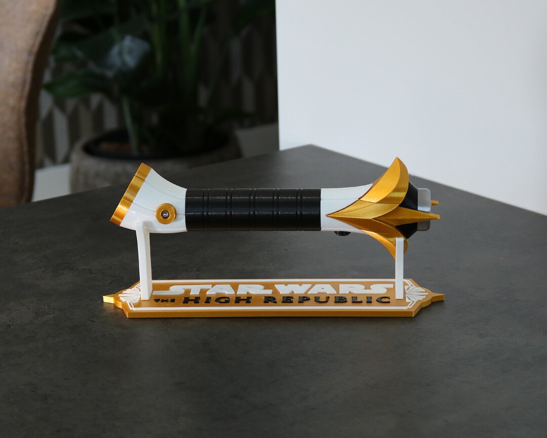 Cohmac Vitus the High Republic Lightsaber Hilt - Star Wars: the High ...
