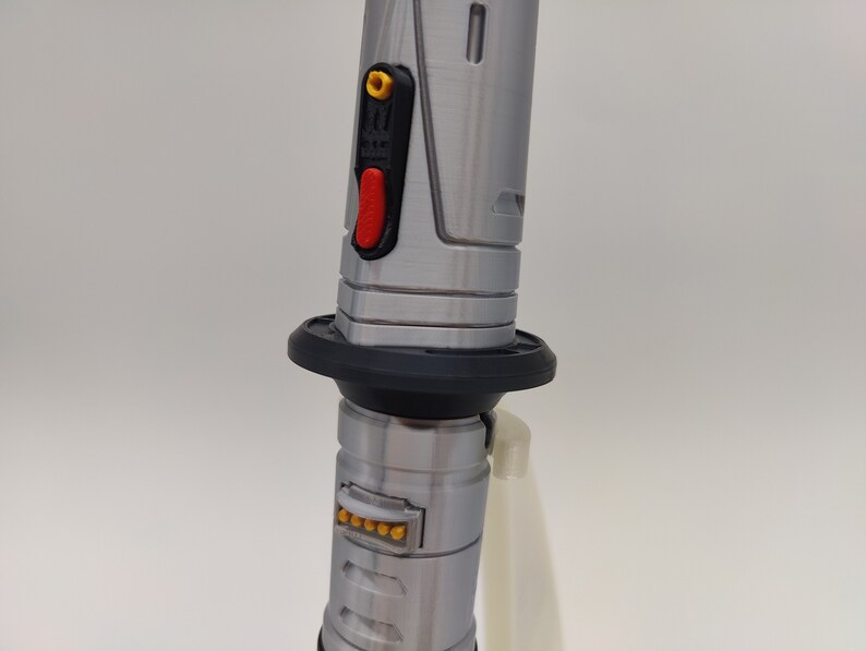 Baylan Skoll Lightsaber 1:1 Replica, Ahsoka Accurate Light Saber ...