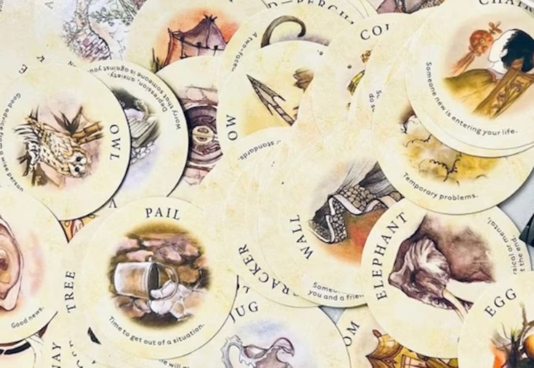 6 Card Tea Leaf Fortune Reading With Oracle Message and Month - Etsy