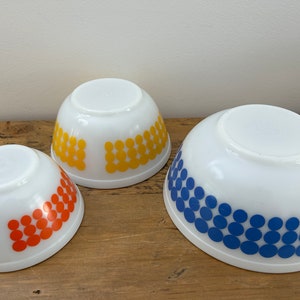 Pyrex Dots Set - Etsy