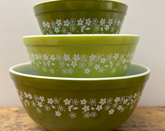 Spring Blossom Crazy Daisy Vintage Pyrex Complete Refrigerator Set 8 ...