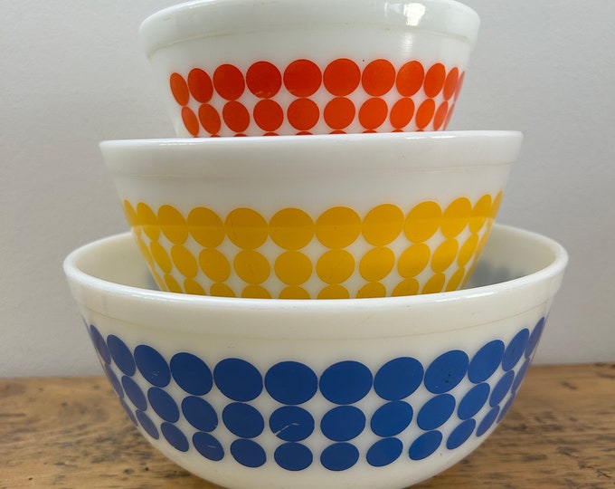 Pyrex Dots Set - Etsy