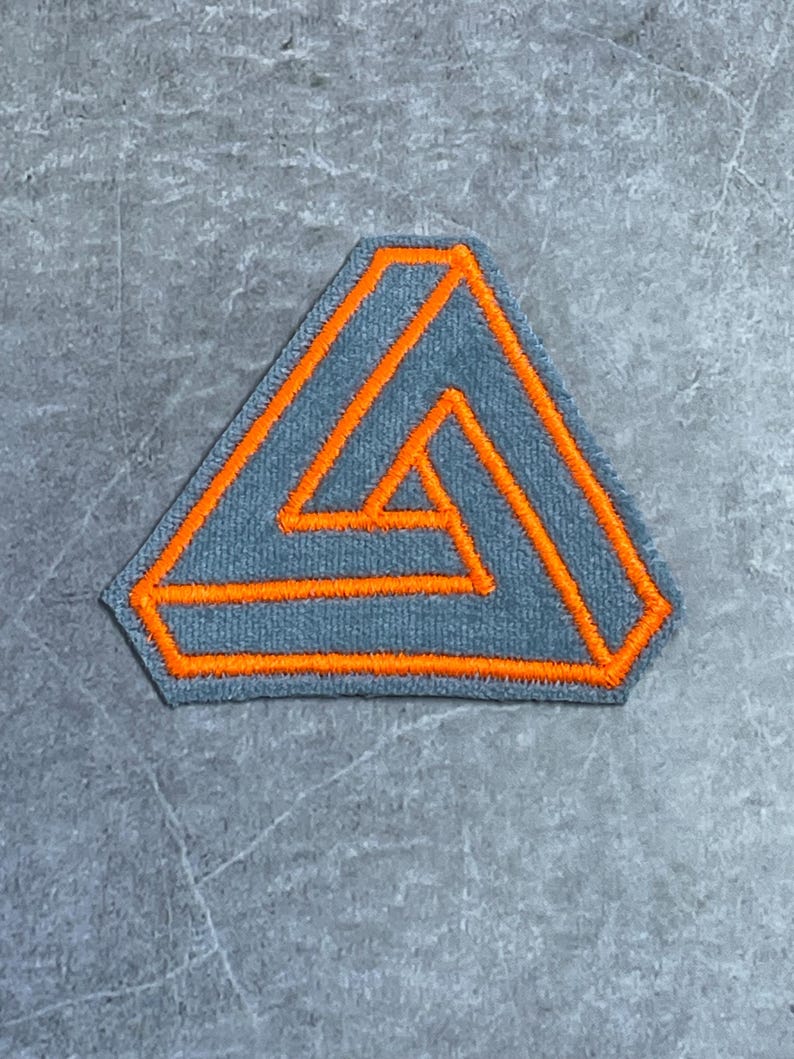 Optical Illusion Penrose Triangle Iron on Patch: Icy Blue Velvet With ...