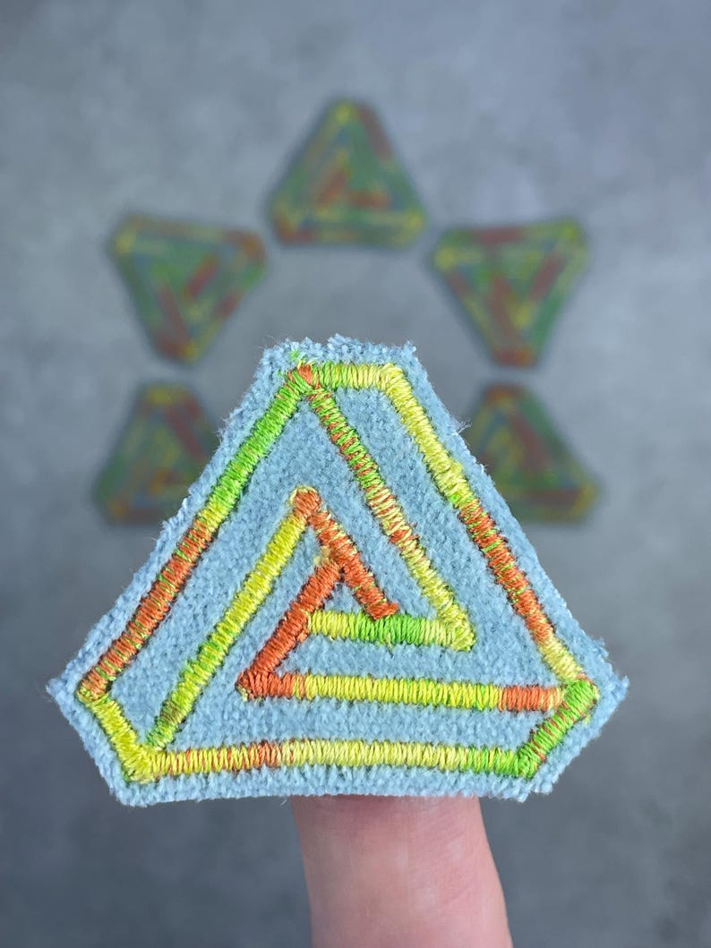 Mini Penrose Triangle Velvet Patch | Optical Illusion Art | Iron-on ...
