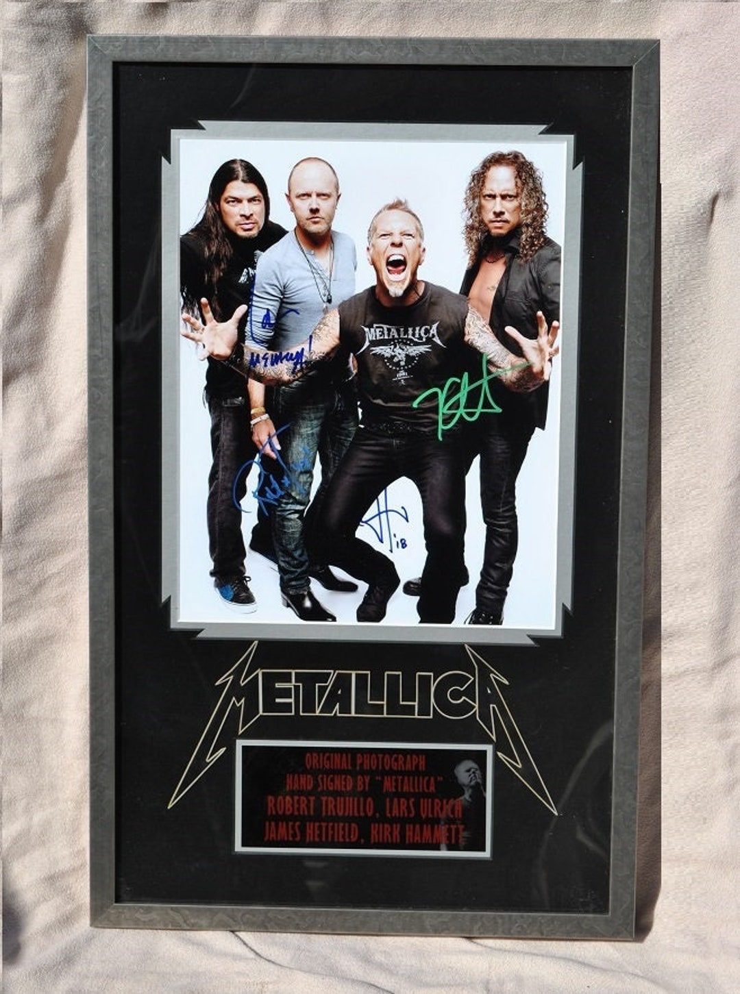 METALLICA SIGNED X4 Framed, Matted Plaque- Lars Ulrich, Hetfield - 25 1 ...