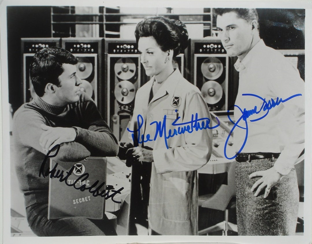 TIME TUNNEL Cast Signed Photo X3 - James Darren, Lee Meriwether + W/coa ...