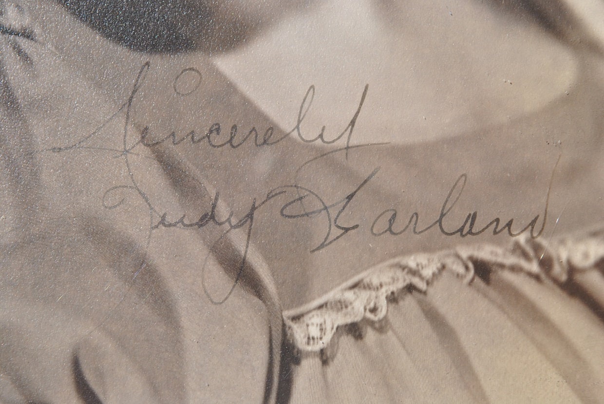 JUDY GARLAND Signed Youg Photo - A Star is Born , Wizard of Oz W/coa - Etsy