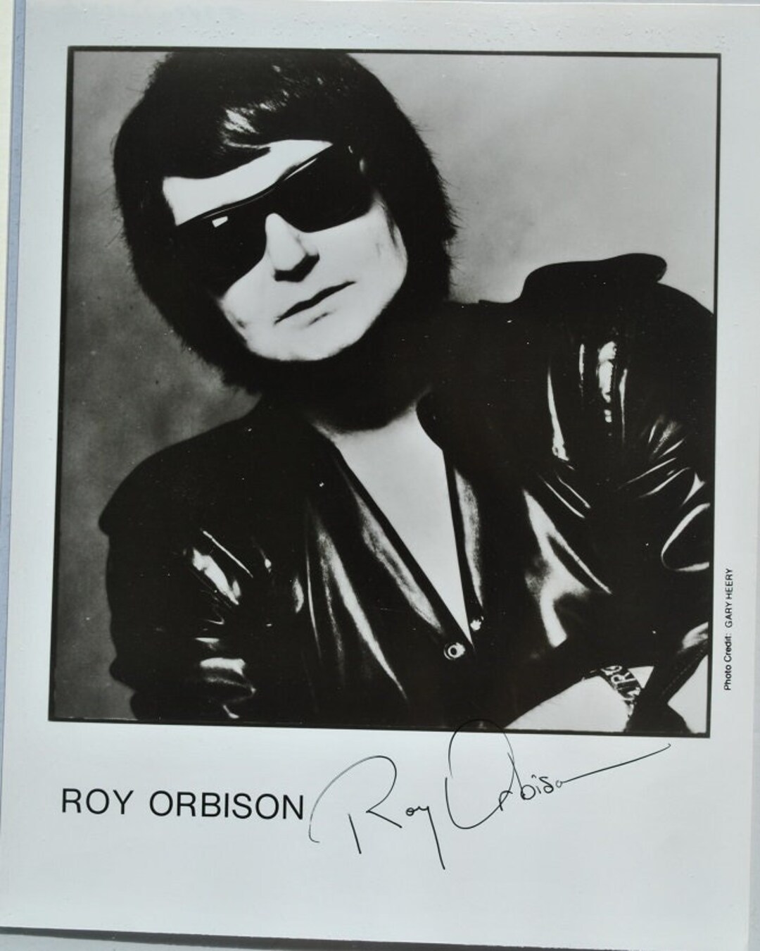 ROY ORBISON Signed Photo - Traveling Wilburys - the Caruso of Rock W ...