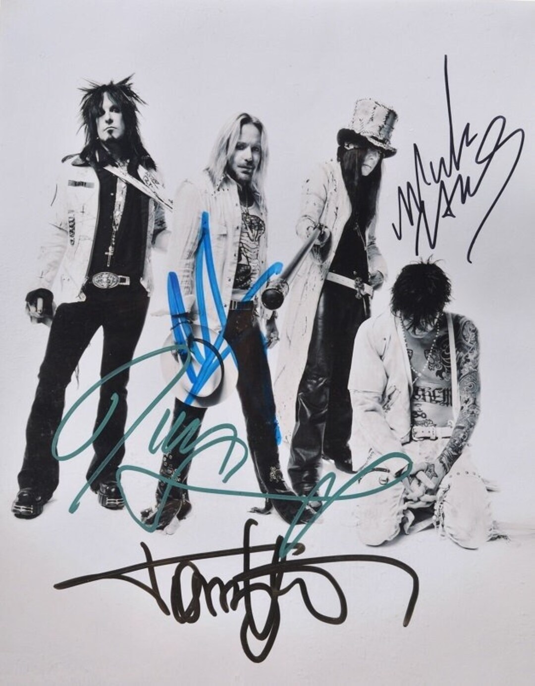 MOTLEY CRUE Signed Photo X4 - Nikki Sixx, Mick Mars, Vince Neil, Tommy ...
