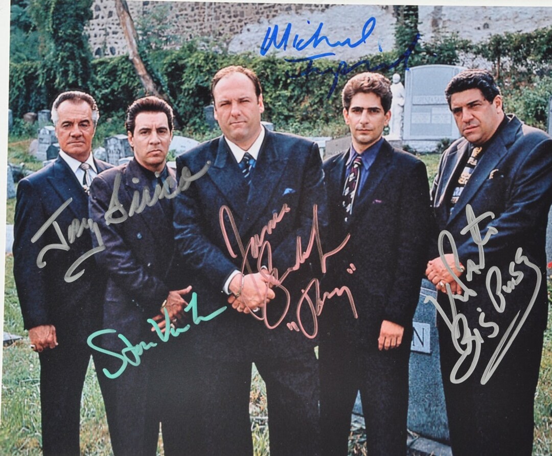 THE SOPRANOS CAST Signed Photo X5 Cemetery Scene james Gandolfini, Tony ...