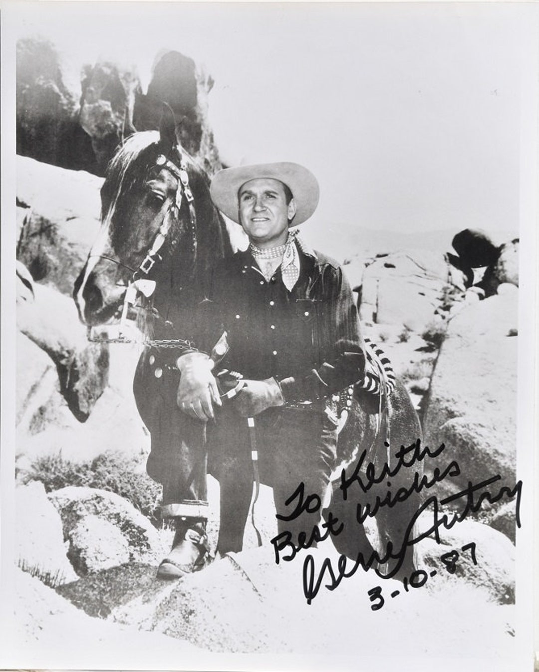GENE AUTRY Signed Photo - Orvon Grover "gene" Autry - the Singing ...