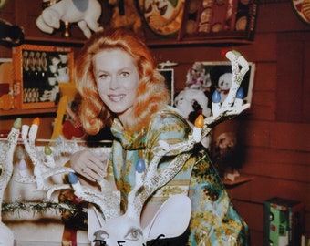 Elizabeth Montgomery Signed Photo - Bewitched W/COA - Etsy