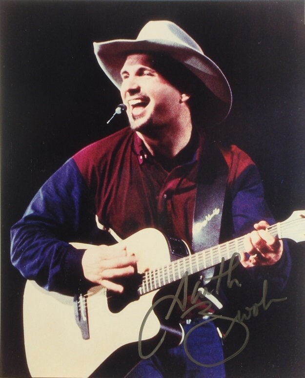 GARTH BROOKS Signed Photo W/coa - Etsy