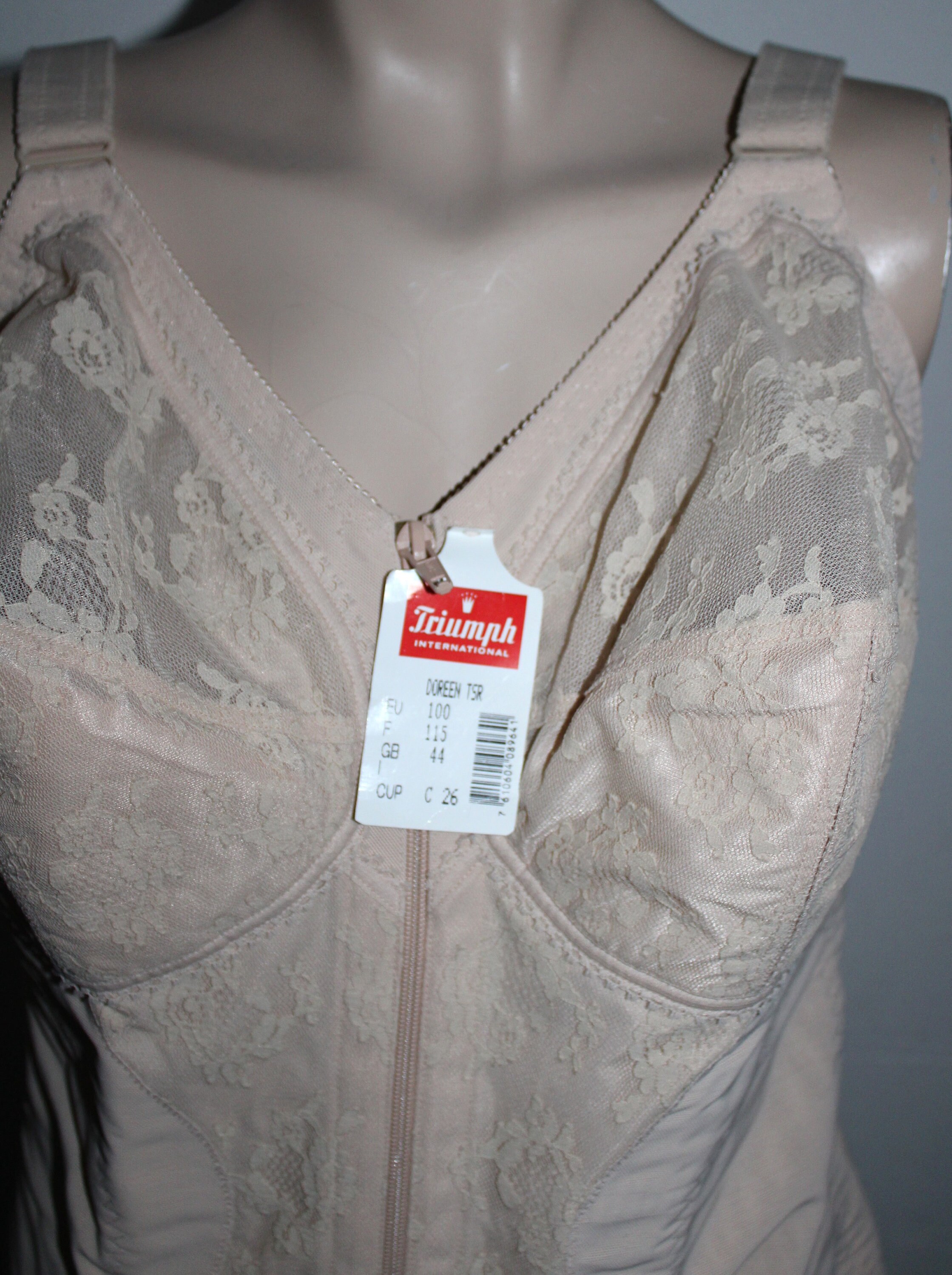 Women's Triumph Doreen TSR 80's Vintage Very Firm Nylon Girdle Sz 100C ...
