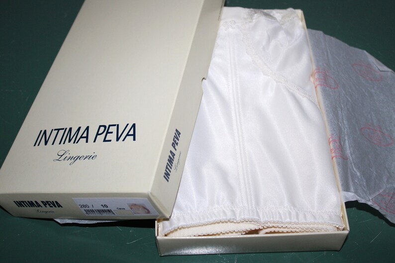 Classic Ladies Nylon Extra Firm Longline Bra Sz 105D by Intima Peva ...