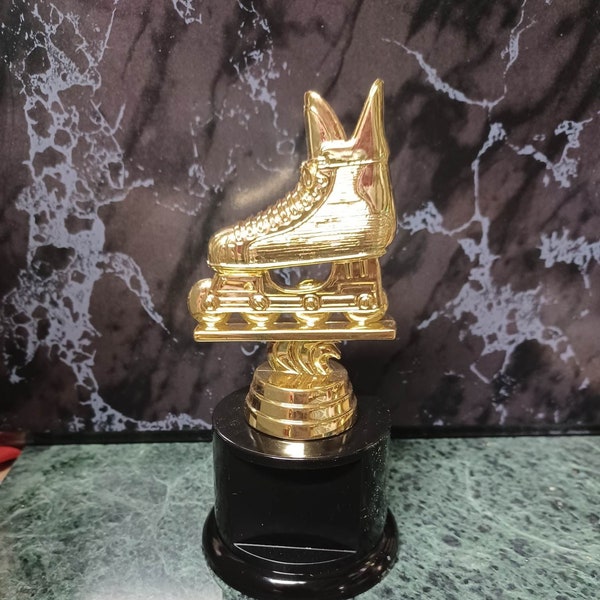 Award Trophy Svg - Etsy