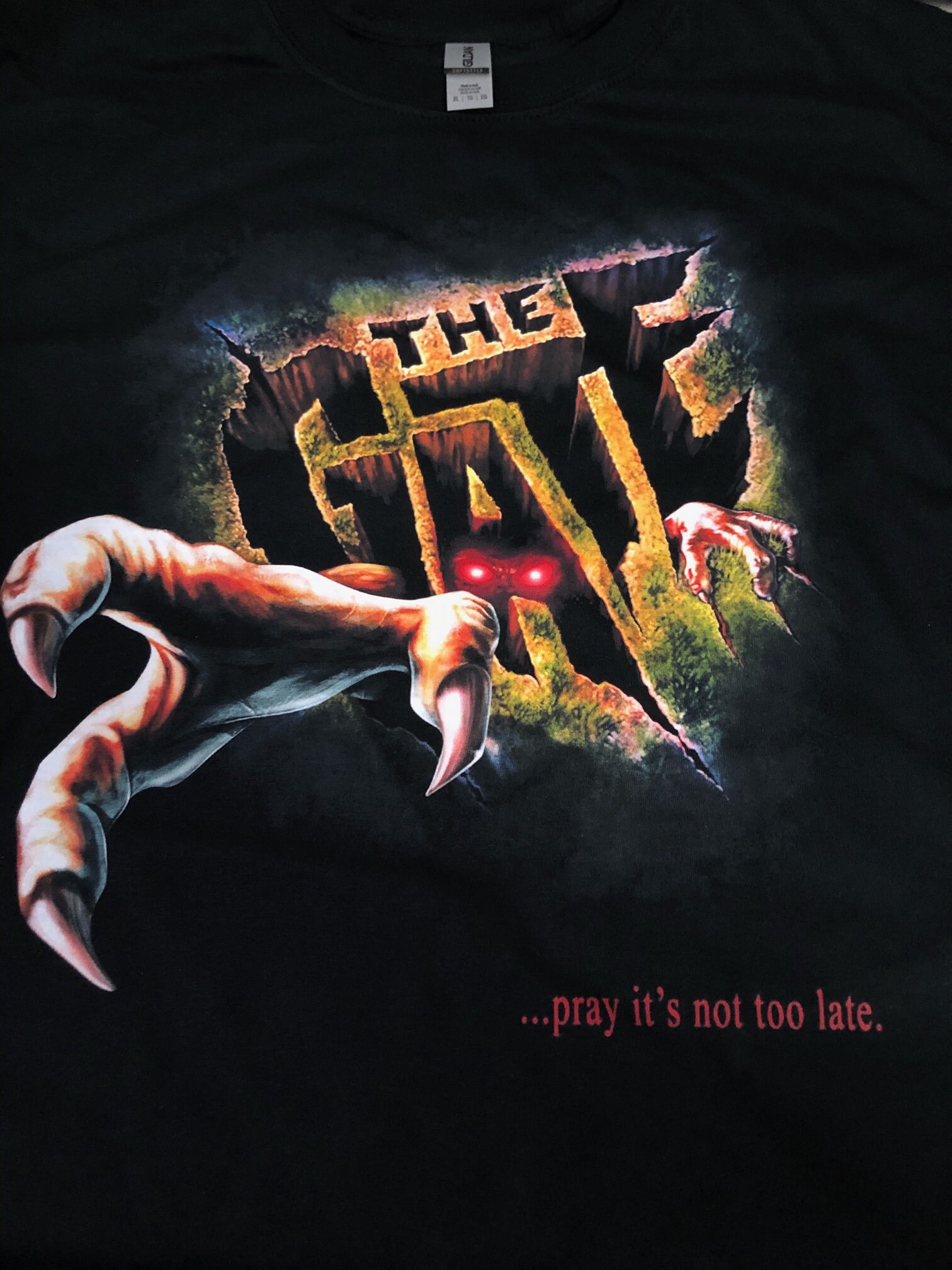 The Gate Horror Movie T-shirt - Etsy Canada