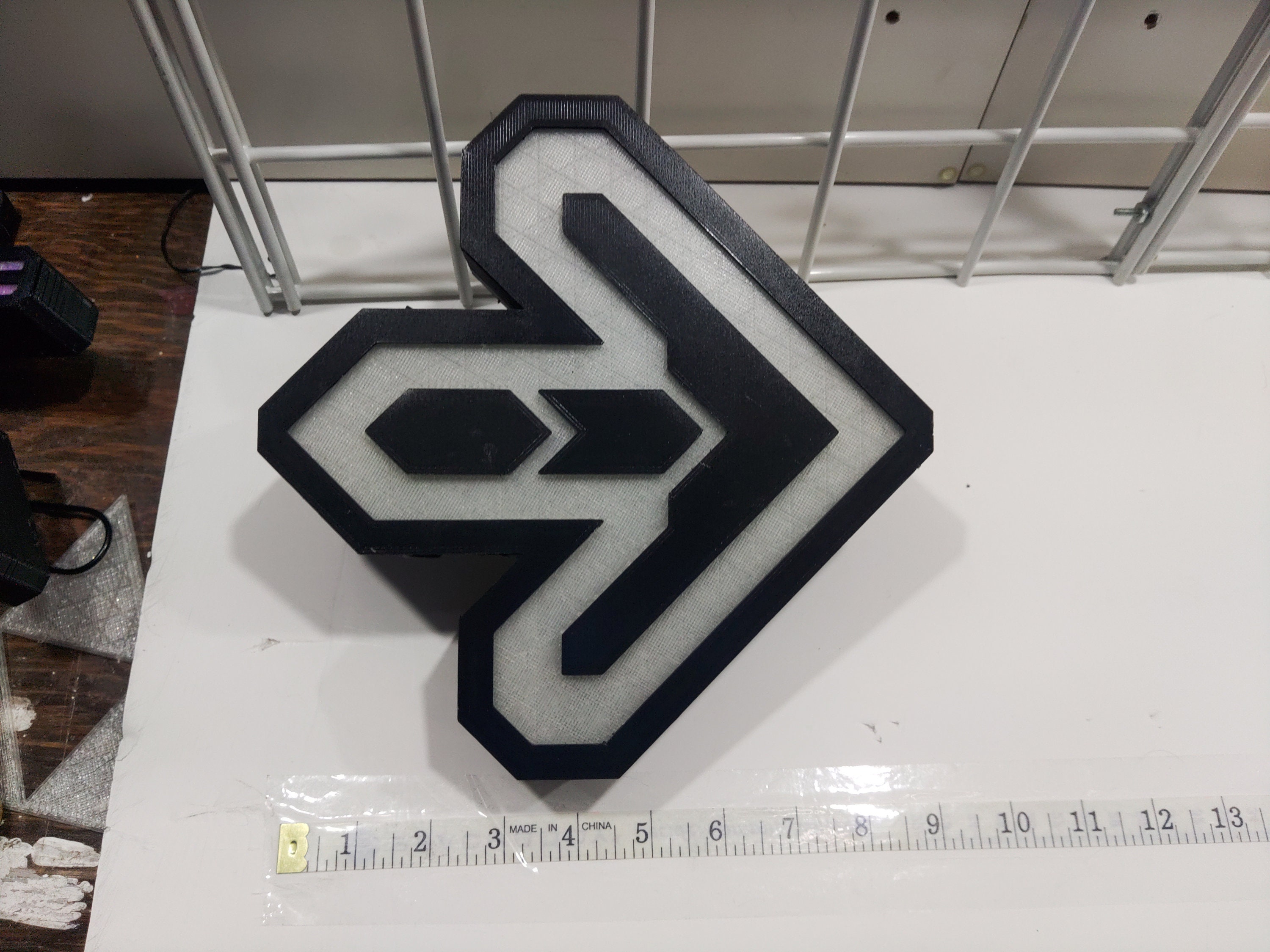 DDR Arrow RGB Lamp Bluetooth Controlled USB-C or Battery Powered - Etsy